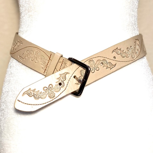 Amanda Smith | Accessories | Leather Genuine Belt Amanda Smiths | Poshmark